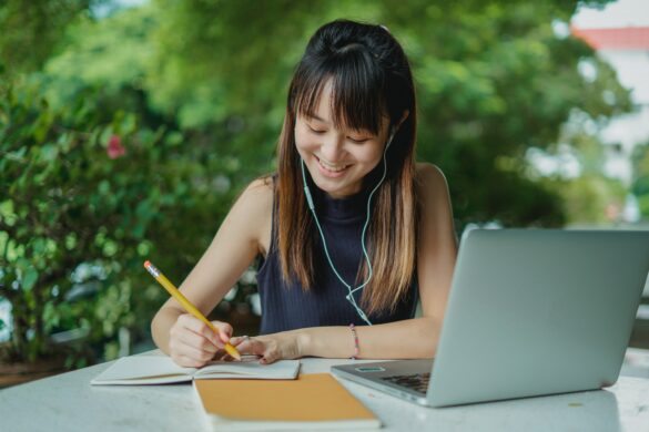 Quotation Marks: When and How to Use Quotations in Academic Writing ...