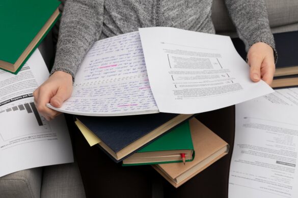 What is a Critique: Types and How to Write it (with Examples) | Paperpal